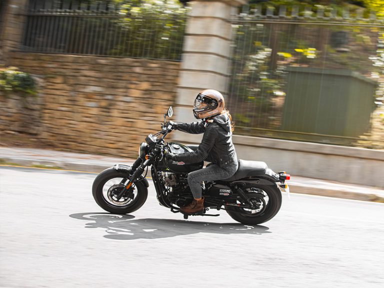 Hyosung Bobber GV300S - Hyosung España